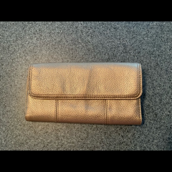 Clarks | Accessories | Clarks Gold Toned Wallet Good Condition | Poshmark